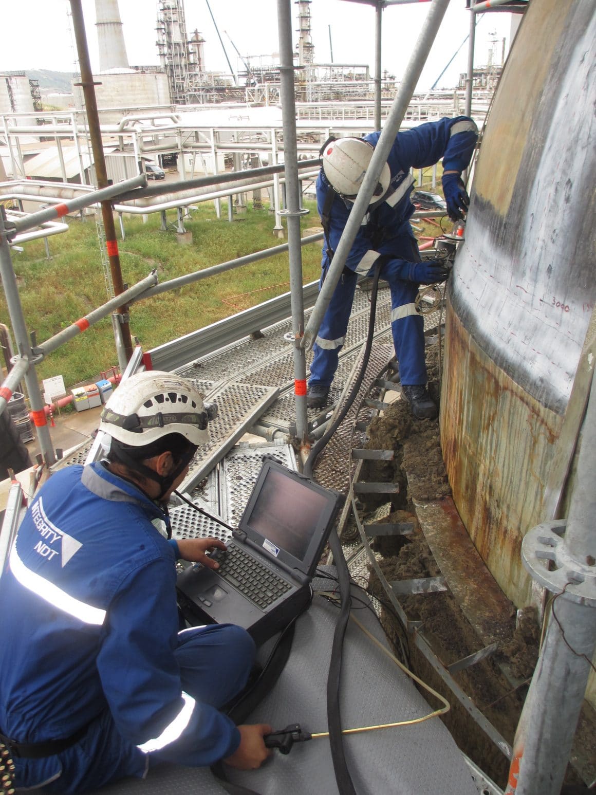 Refinery Inspection - Integrity NDT